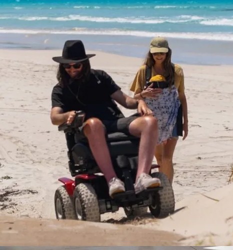 Magic Mobility XT4 All Terrain Powerchair - The Accessible Planet